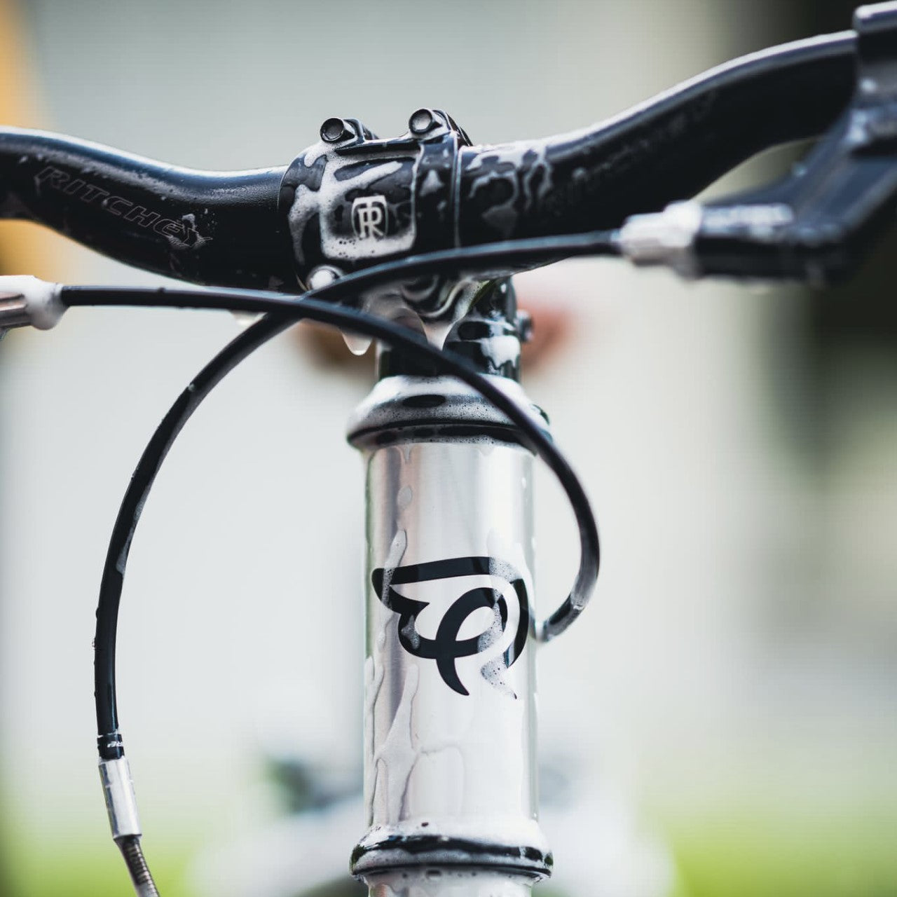 Cleaning your Bike - Dos and Don'ts – Early Rider® US